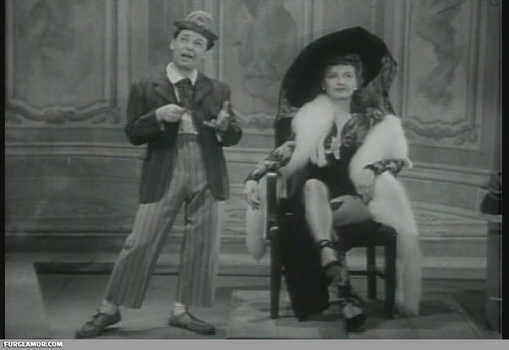 Fur Film Gallery - Lady of Burlesque, 1943 - Fur Glamor